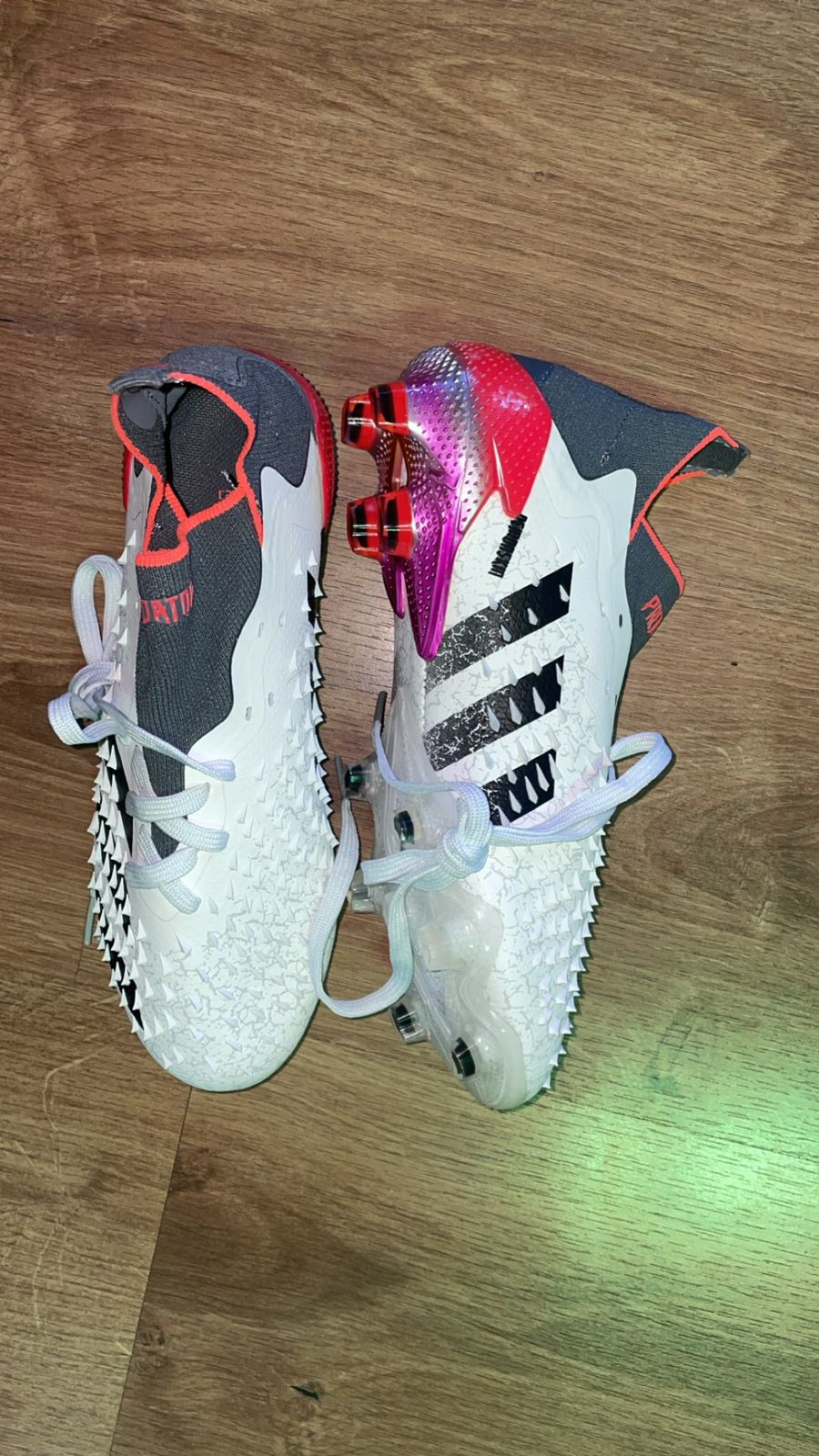 Adidas Predator Freak white Red (Demon Skin) – Sports House Shop